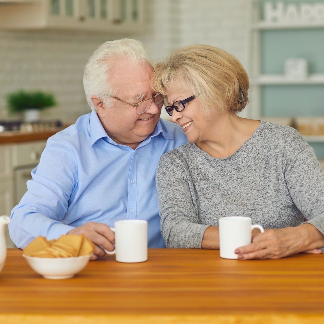 How to Downsize Without the Stress: Tips for Seniors and Families